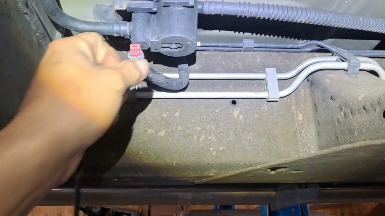 Solución a los Códigos DTC OBDII p0449 de Chevrolet Silverado 2010 ...